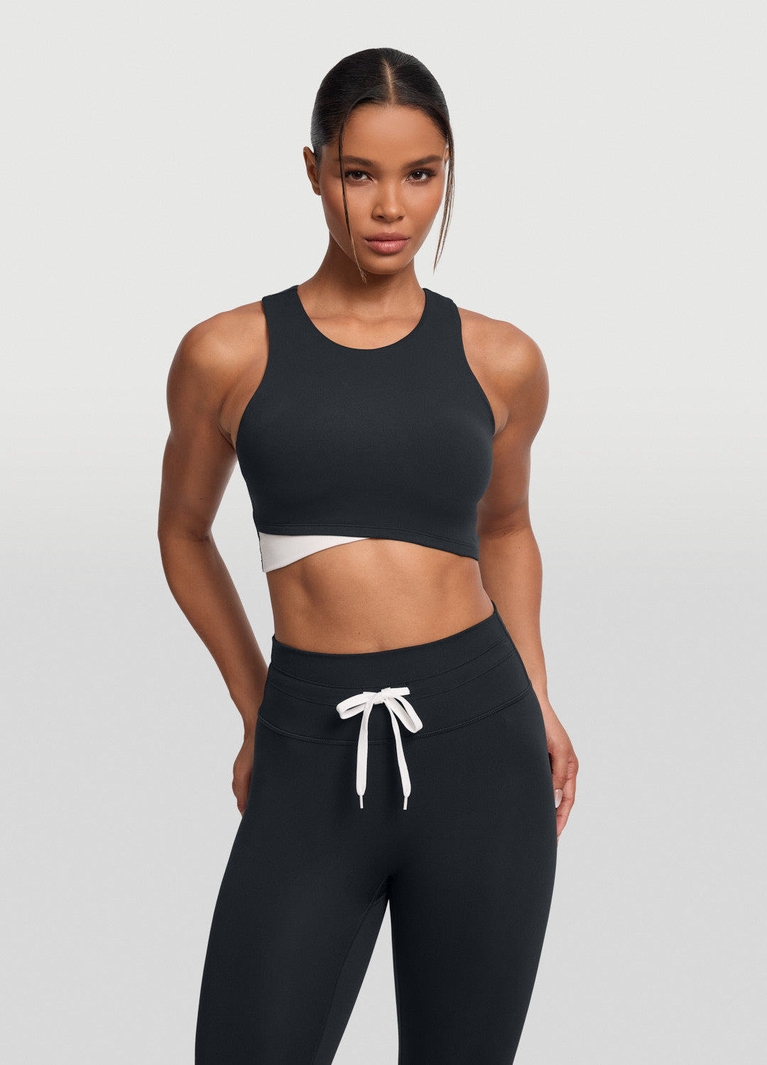 Two-Tone Crop Top (Color: Black) | BetterMe Store